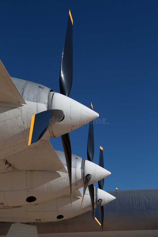 Airplane Wing with Propeller Engine Editorial Photo - Image of tucson ...