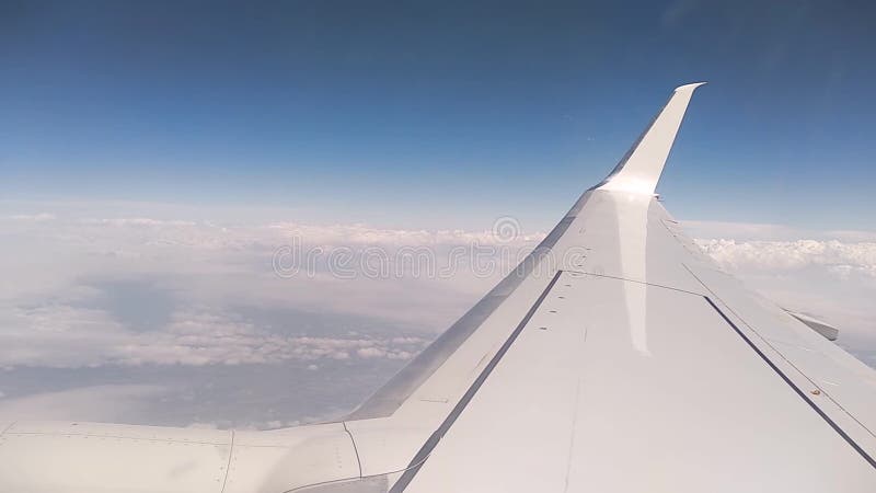 Airplane Wing Vibration in Flight Stock Footage - Video of atmosphere ...