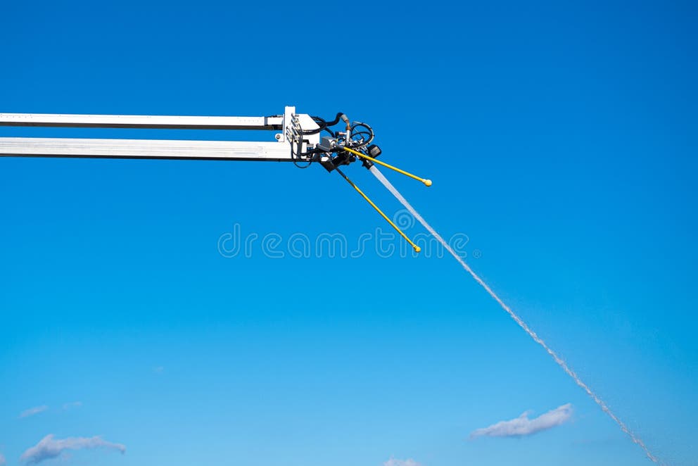 Airport Deicing Machine Perform Spraying Training for Operators ...
