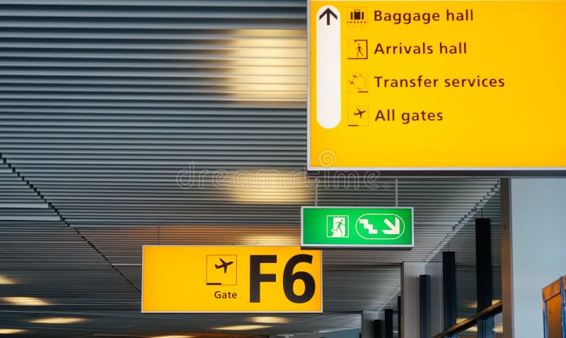 Airport Boarding Gate Sign Stock Photos - Download 2,170 Royalty Free ...