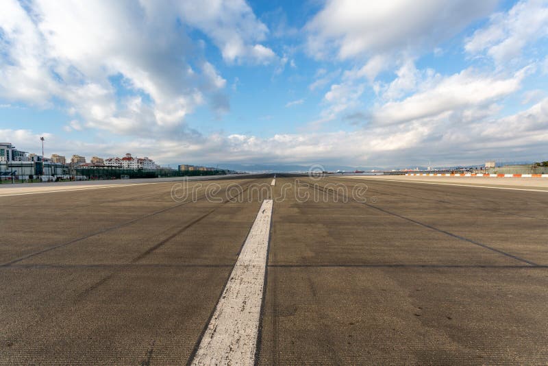 Airport Runway Ready To Take Off Stock Photo - Image of straight, blue ...