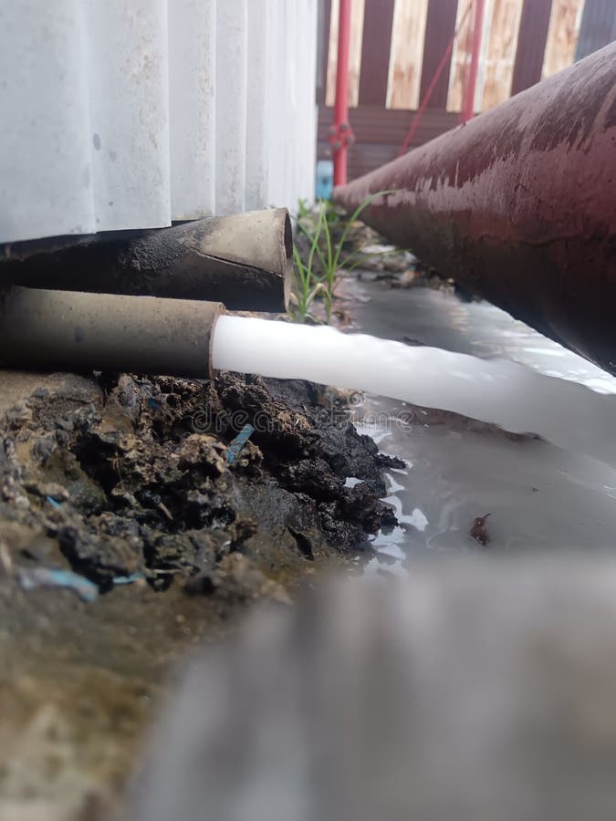 Ait Compressor Water Draining Pipe Stock Image - Image of water ...