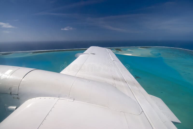 Aitutaki Lagoon from Small Aircraft, Cook Islands Stock Photo - Image ...