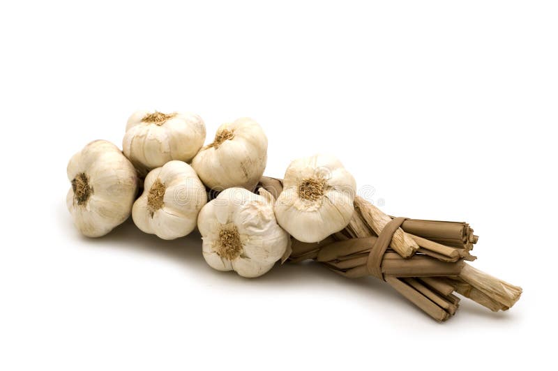 Manojo de ajo foto de archivo. Imagen de fondo, cena, picante - 6843590