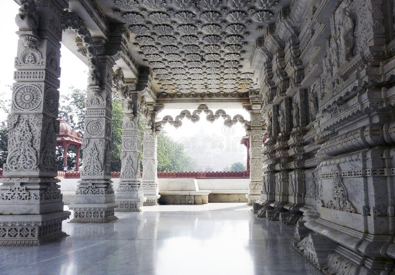 Akshar Dham Temple, Delhi, India Stock Photo - Image of people, outdoor ...