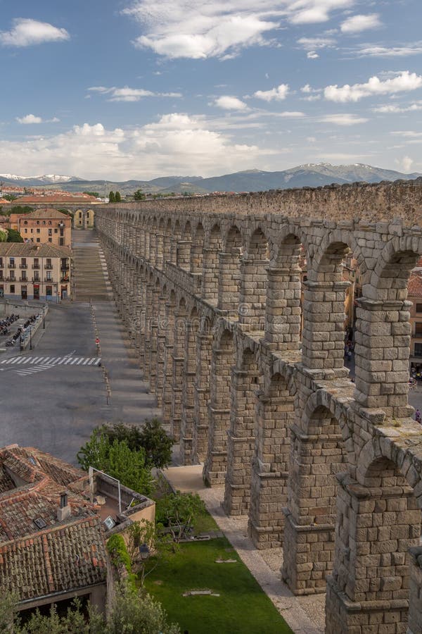 Akvedukt av Segovia 11 arkivfoto. Bild av förkläden, pelare - 91615092