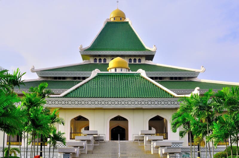 Al-adzim mosque in Melaka stock photo. Image of beautiful - 20139538