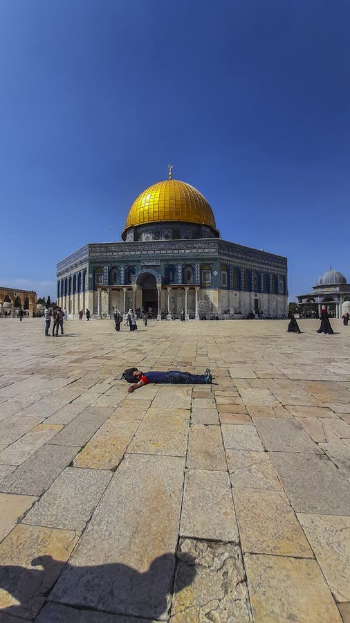 Al-Aqsa Mosque Compound in Jerusalem Editorial Stock Image - Image of ...