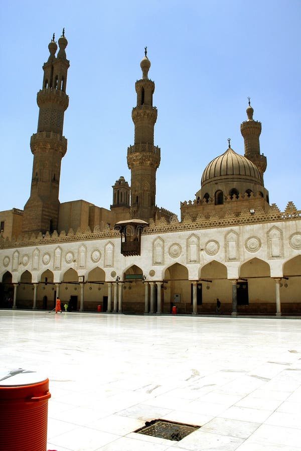 Al-azhar Moschee in Kairo stockfoto. Bild von nachricht - 935846