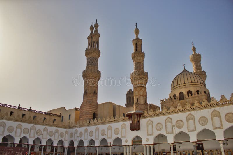 Al-azhar mosque editorial stock photo. Image of beautiful - 136895743