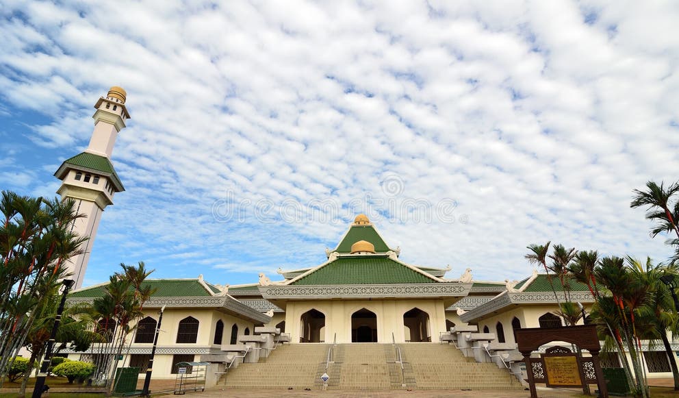 Al Azim Mosque stock photo. Image of minaret, masjid - 29394668