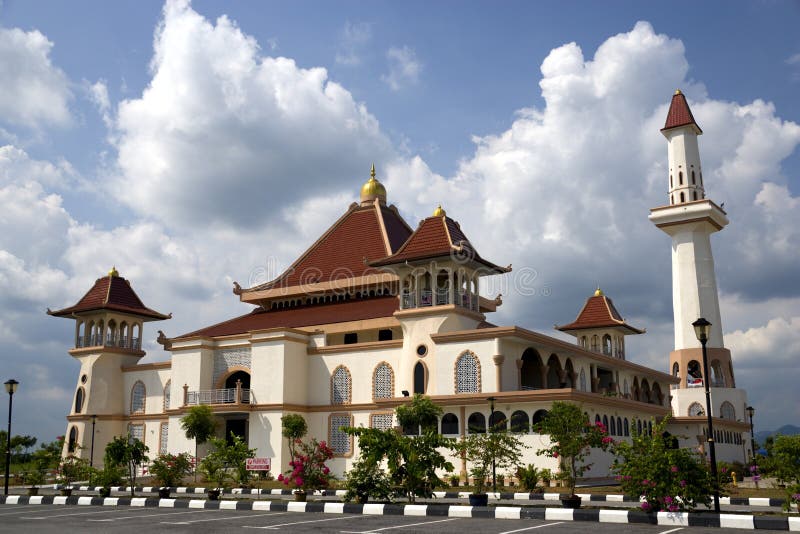 Kleine Moschee, Abu Dhabi, Vereinigte Arabische Emirate Stockbild ...