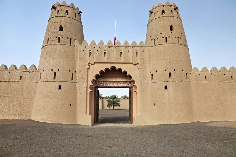 Al Jahili Fort main gate stock image. Image of fortification - 322913871