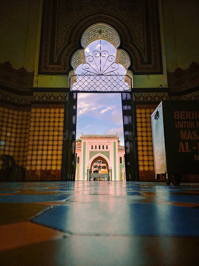 Al-mashun Mosque in the City of Medan, One of the Landmarks of the City ...