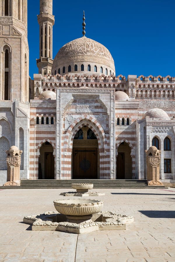 Al Mustafa Mosque in Sharm El Sheikh Stock Photo - Image of mustafa ...
