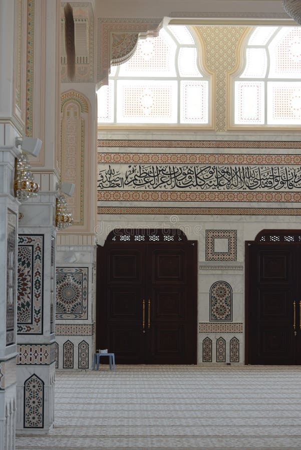 Al Rahman Mosque Interior, Muscat Oman Stock Photo - Image of home ...