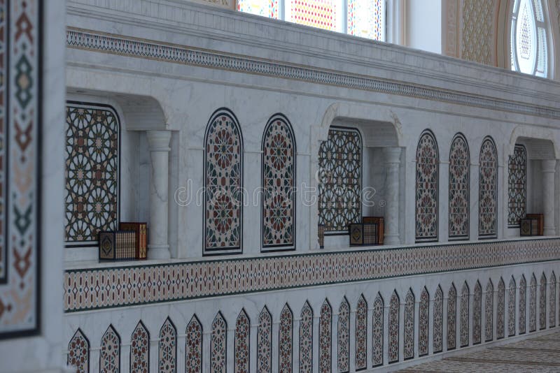 Al Rahman Mosque Interior, Muscat Oman Stock Photo - Image of arch ...