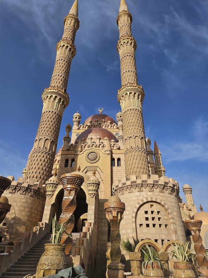 Al Sahaba Mosque stock image. Image of mosque, temple - 337538613