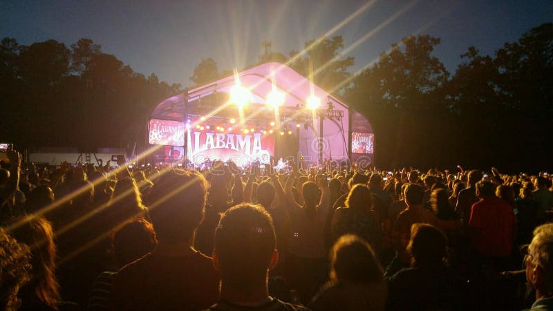 Alabama concert editorial photography. Image of country - 79888097