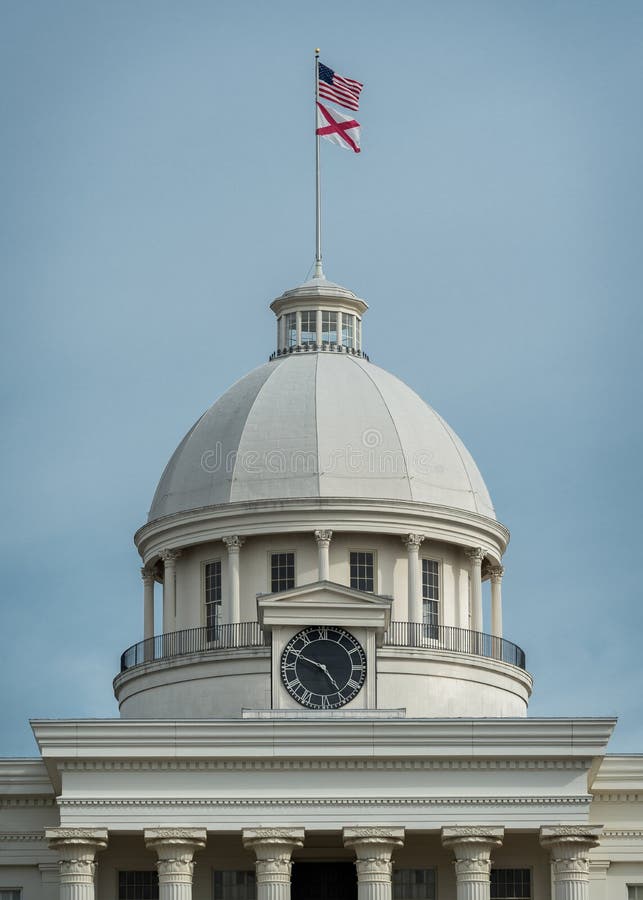 Alabama State Capitol stock image. Image of windows, flags - 48940109