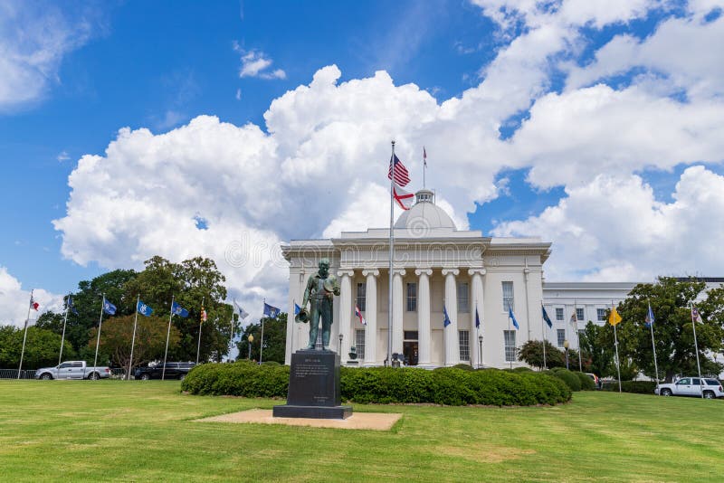 Alabama State Capitol in Montgomery, Alabama Editorial Image - Image of ...