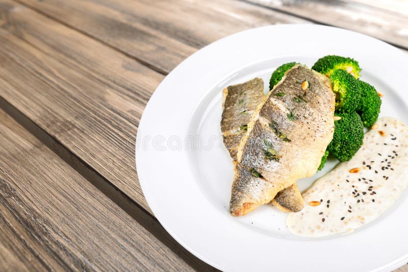 Alabote negro foto de stock. Imagem de fatia, branco - 117739118