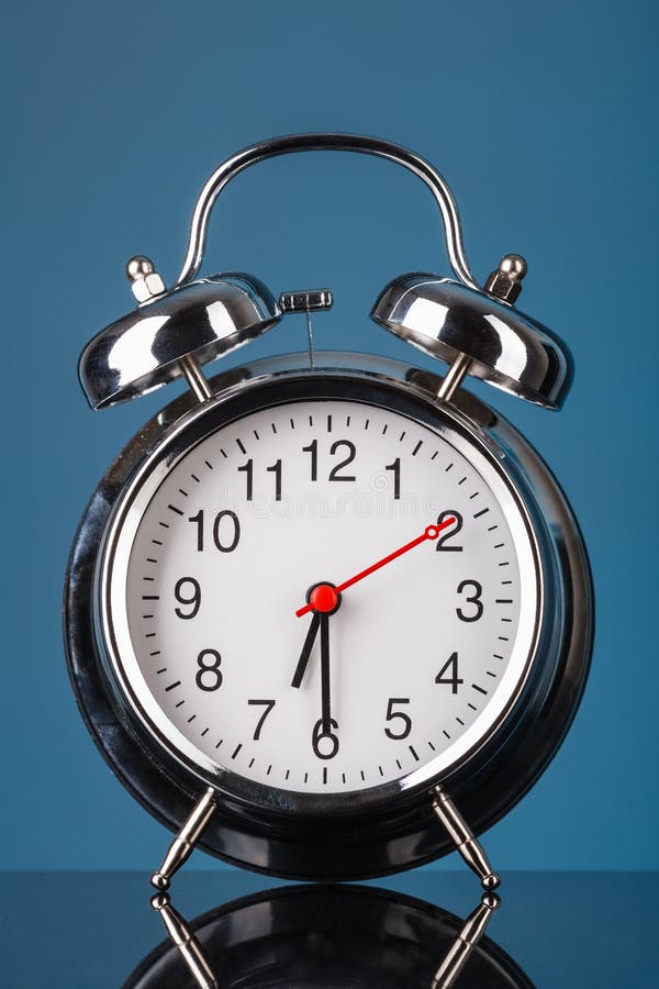 Alarmar foto de archivo. Imagen de estela, recordatorio - 43466270