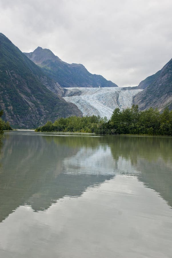 Alaska - Davidson Glacier - Paisaje Hermoso Imagen de archivo - Imagen ...