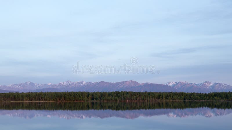 Alaska s Lake Lucille stock image. Image of snowcapped - 65900183