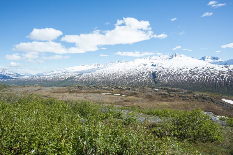 Alaska s Thompson Pass stock image. Image of trail, blue - 43825381
