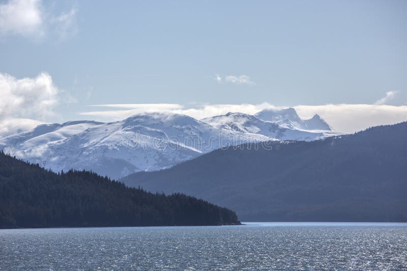 Alaska Snow Covered Mountains Stock Photo - Image of tracy, tundra ...