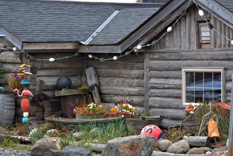 Alaskan Log Cabin stock photo. Image of yard, cottage - 171050532