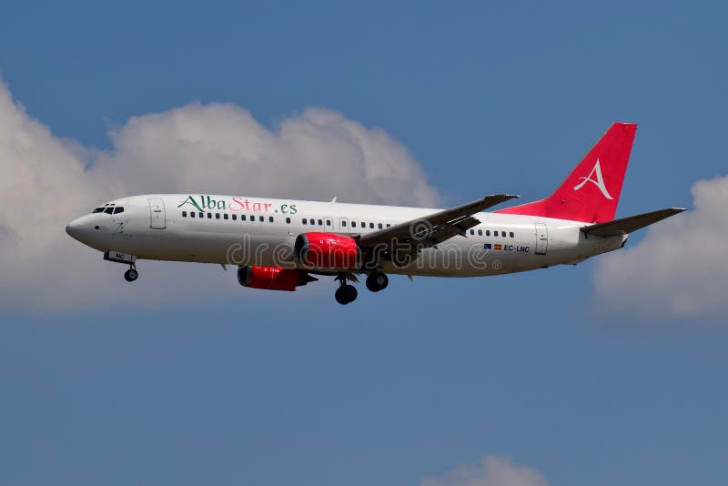 Alba Star Boeing 737 redaktionell foto. Bild av sjunka - 117793200