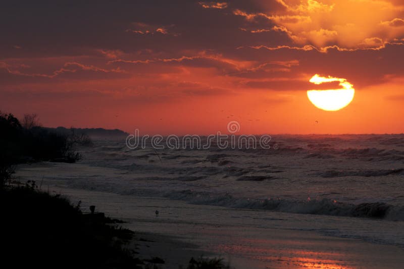 Alba sul mare fotografia stock. Immagine di paesaggio - 17786004