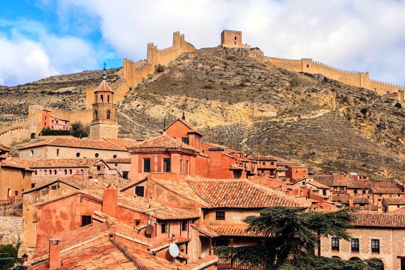 Albarracin, L'Aragona, Spagna Fotografia Stock - Immagine di spruzzo ...