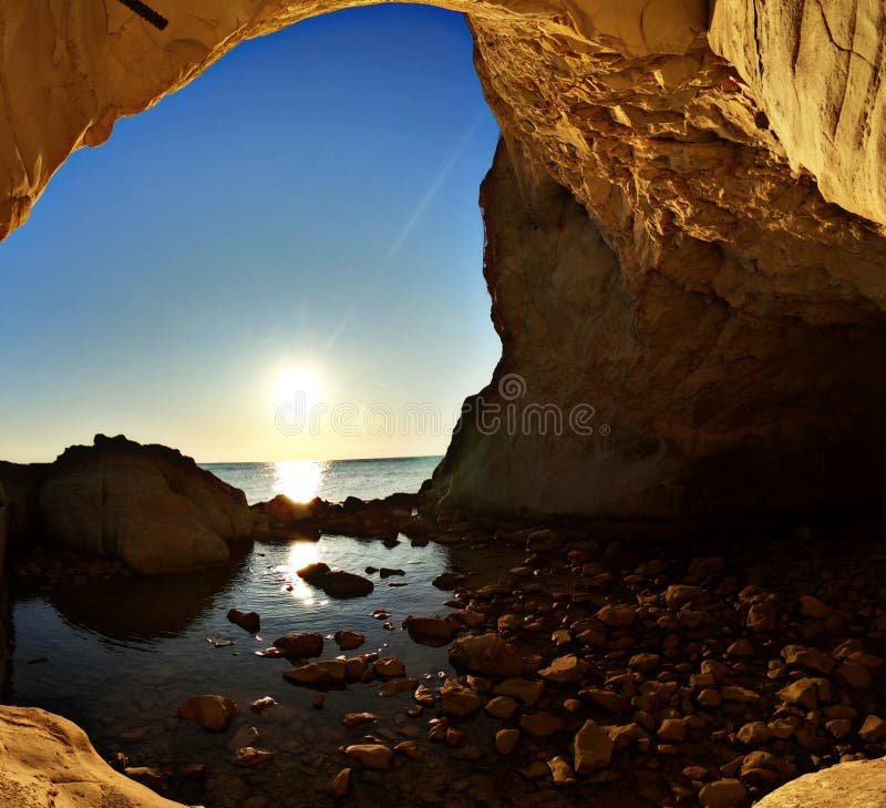 Albe stock image. Image of grotta, sunshine, albe, cave - 159090083