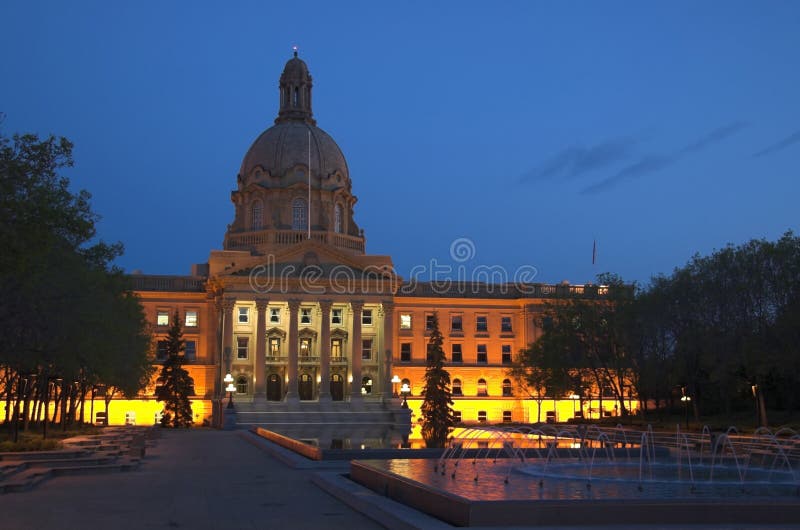Alberta Legislature stock photo. Image of sightseeing - 5355092
