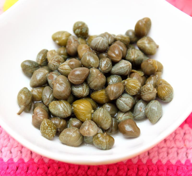 Alcaparras foto de stock. Imagem de verde, vinagre, coma - 62167216