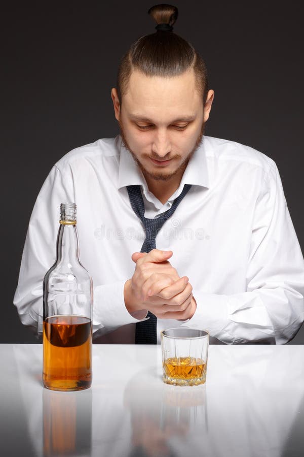 Alcohol dependence in men stock image. Image of chain - 67860129
