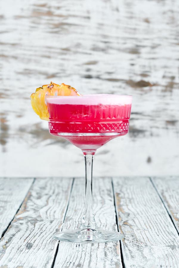 Alcoholic Raspberry Cocktail Drink Stock Image - Image of cold, alcohol ...