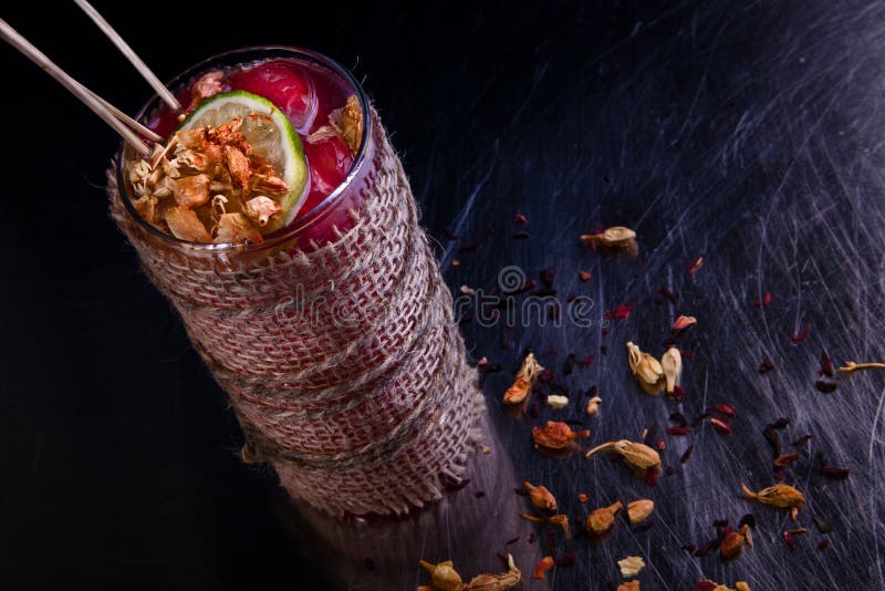 Alcoholic Winter Recreational Cocktail Stock Photos - Free & Royalty ...