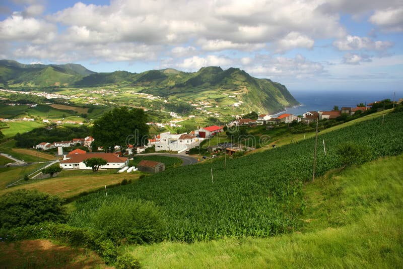 Aldea imagen de archivo. Imagen de afuera, campo, cielos - 762815