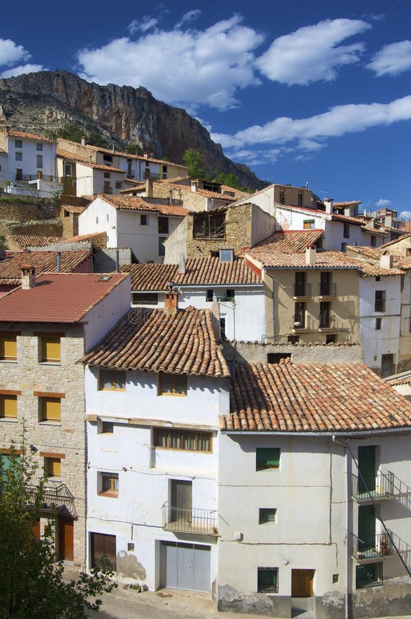 Aldea española imagen de archivo. Imagen de calma, serenidad - 11269679