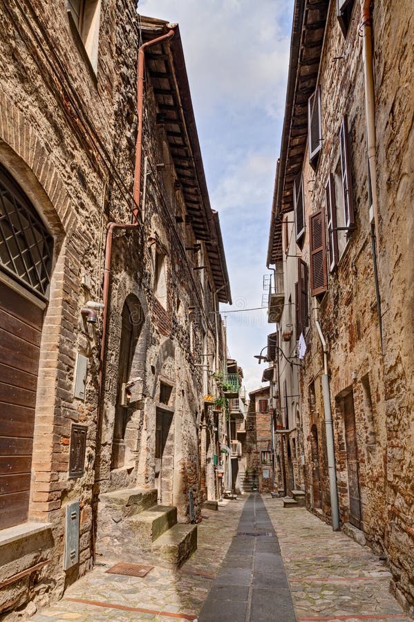 Aleia italiana antiga foto de stock. Imagem de aléia - 34169618