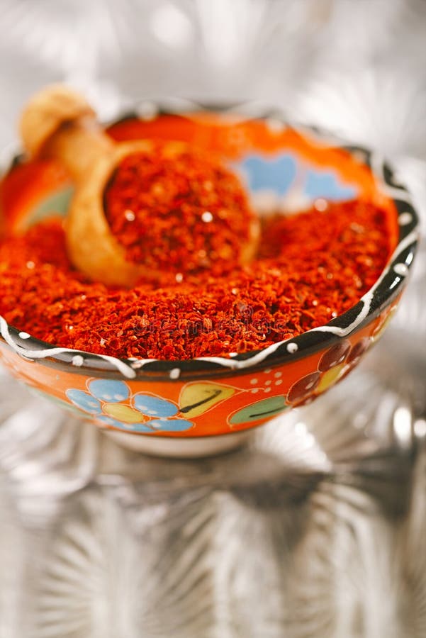 Aleppo Pepper Mild Chilli Flakes Stock Image - Image of aroma, shiny ...