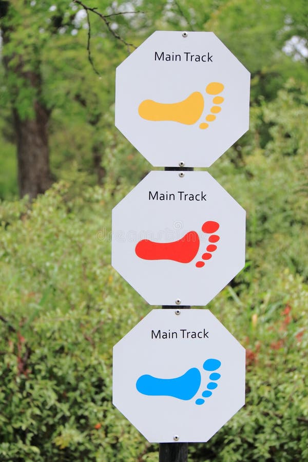 Give Way Sign Board Photos - Free & Royalty-Free Stock Photos from ...