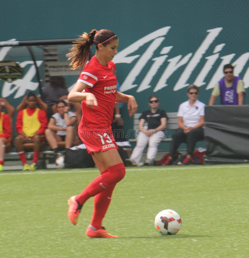 Alex Morgan editorial image. Image of thorns, morgan - 42731210