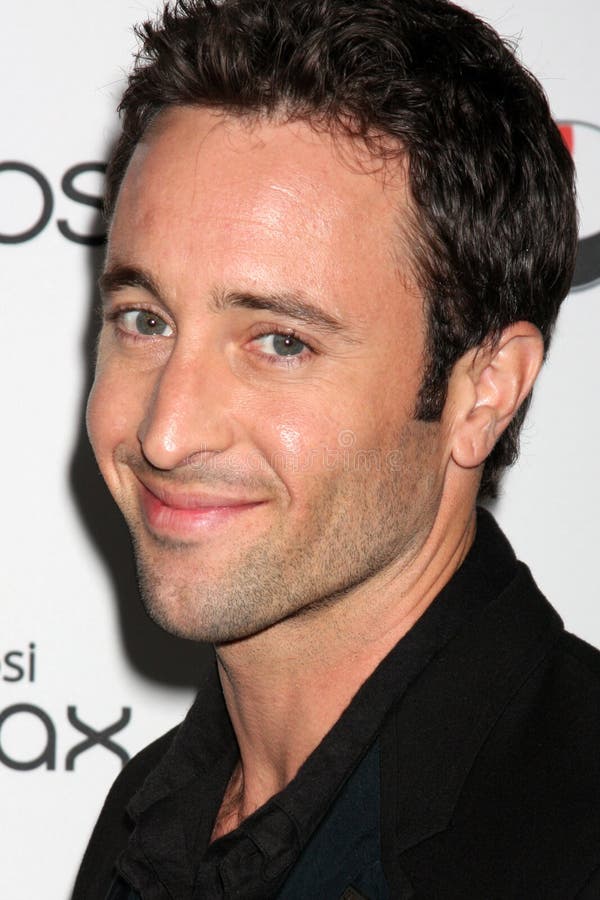 Alex O'Loughlin redaktionelles stockfotografie. Bild von fallen - 27525577