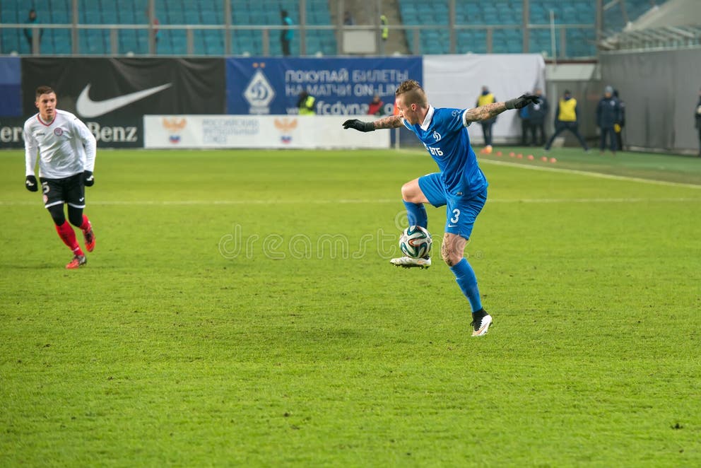 Alexander Buttner En Avant (3) Image stock éditorial - Image du ...