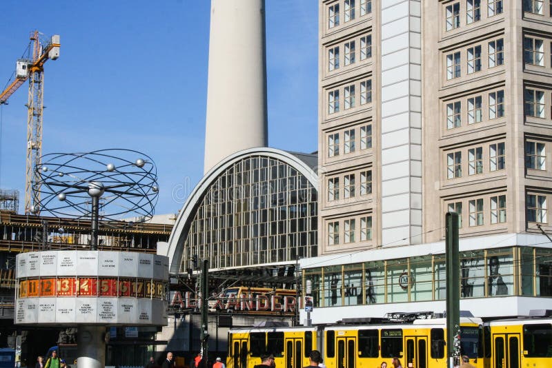 Alexander Platz immagine editoriale. Immagine di limite - 106963960